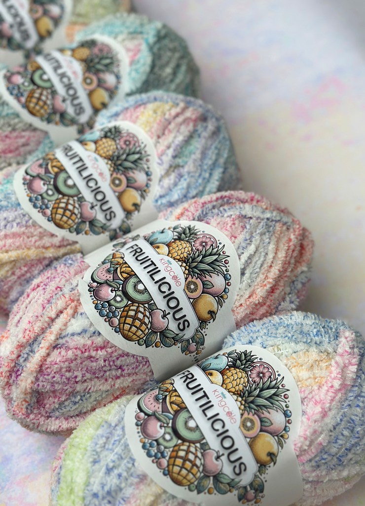 December Yarns and Projects 💖 – The Craft Room